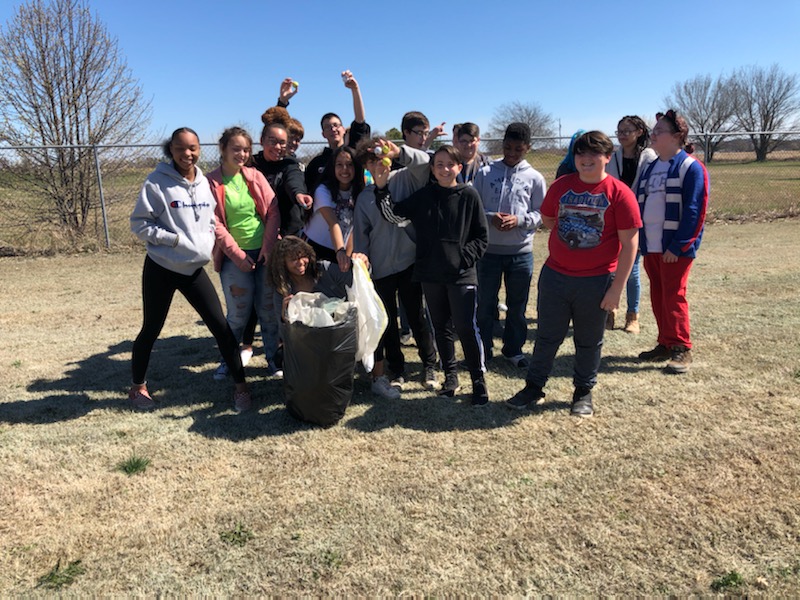 Hilldale Public Schools - 8th Graders Help Clean School Grounds